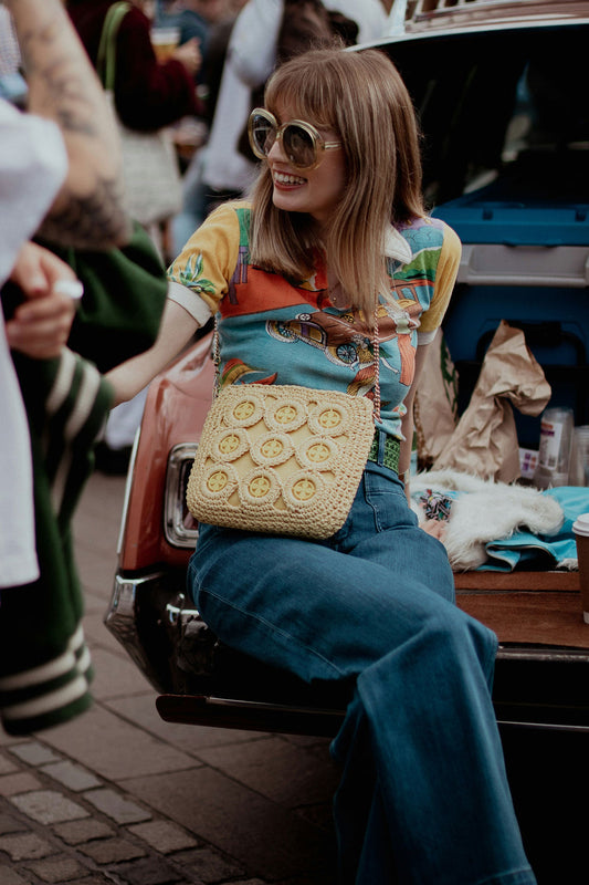 The Business of Vintage: Why Retailers are Turning to Wholesale Vintag ...